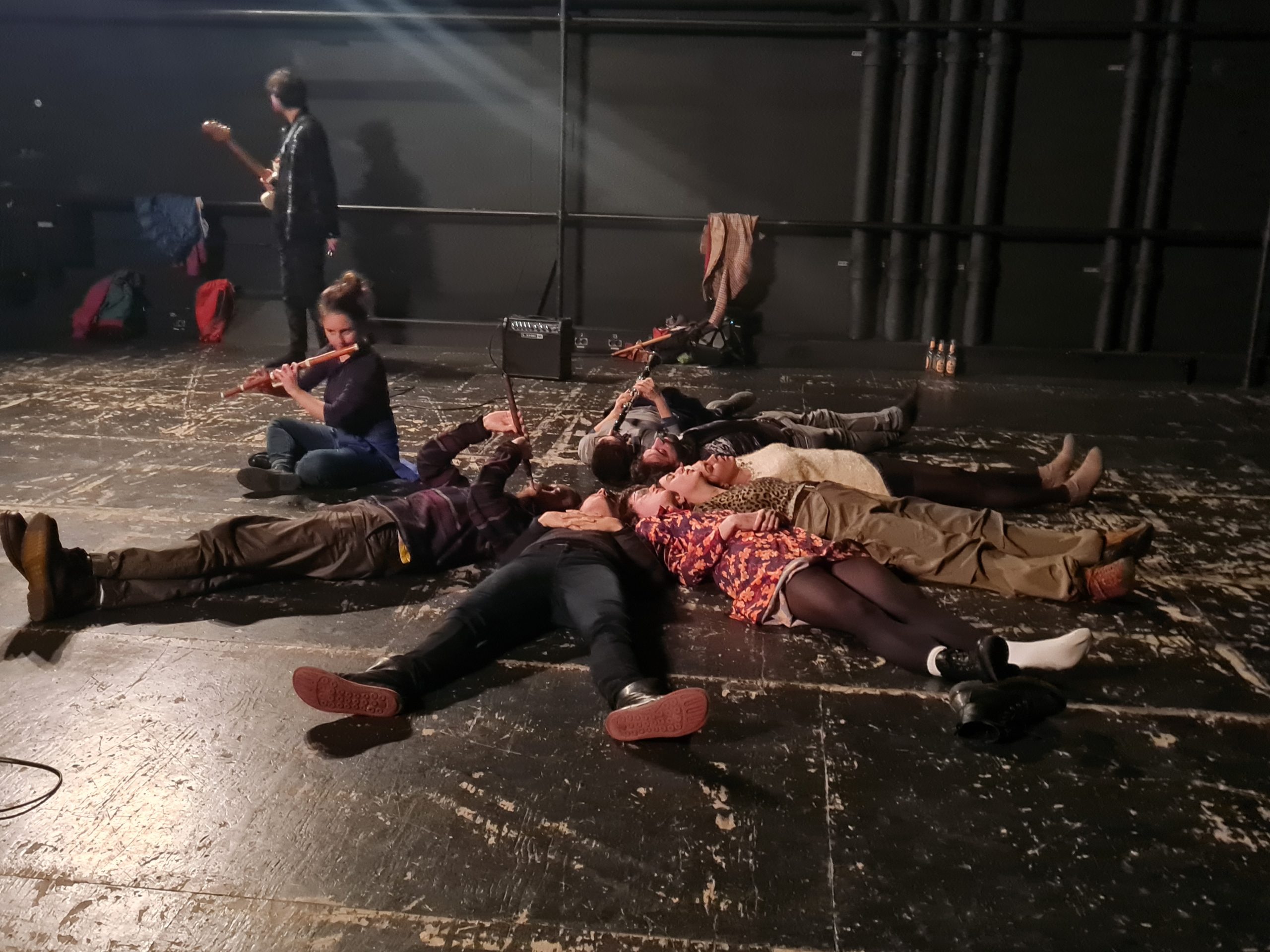 Mystery Session with an audience #1 - Worm - A Rotterdam based organisation working at the ...